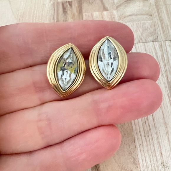 Monet | Jewelry | Vintage Monet Gold Tone Clear Crystal Cat Eye Shaped ...